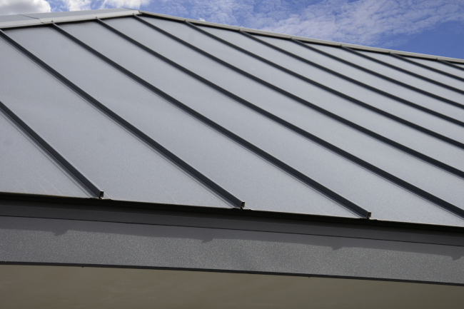 Exploring Shingle and Metal Roofing | Peak Performance Roofing & Exteriors